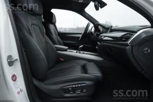 Balts BMW X5 2014 Tukums, ar dzinēja tilpumu 3.00 L un nobraukumu 0 tūkst. km par 22999 €, foto 25 vietnē AUTOMOTO.COM.LV