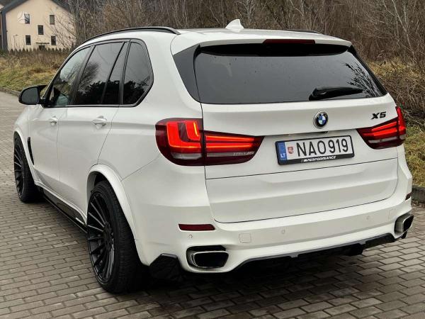 Balts BMW X5 2014 Viļņa, ar dzinēja tilpumu 2.99 L un nobraukumu 226 tūkst. km par 18000 €, foto 2 vietnē AUTOMOTO.COM.LV