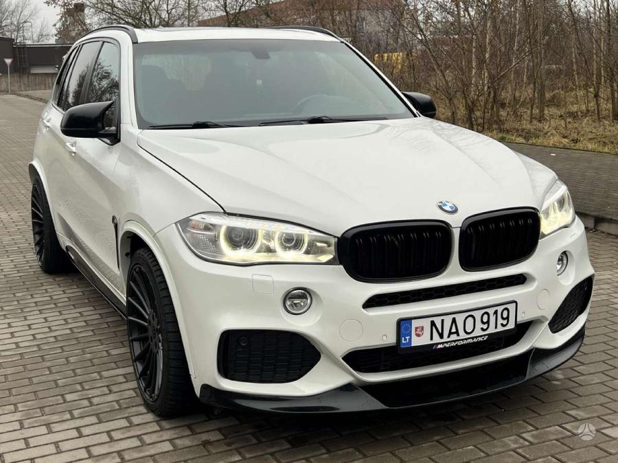 Balts BMW X5 2014 Viļņa, ar dzinēja tilpumu 2.99 L un nobraukumu 226 tūkst. km par 18000 €, foto 5 vietnē AUTOMOTO.COM.LV