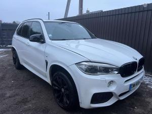 White BMW X5 2014 in Kaunas, with an engine capacity of 2.99 L and mileage of 270 thousand km for 12700 €, photo 3 on AUTOMOTO.COM.LV