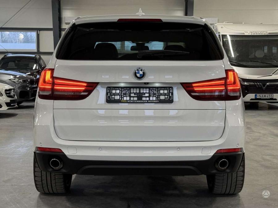 Balts BMW X5 2014 Marijampole, ar dzinēja tilpumu 2.99 L un nobraukumu 254 tūkst. km par 17999 €, foto 7 vietnē AUTOMOTO.COM.LV