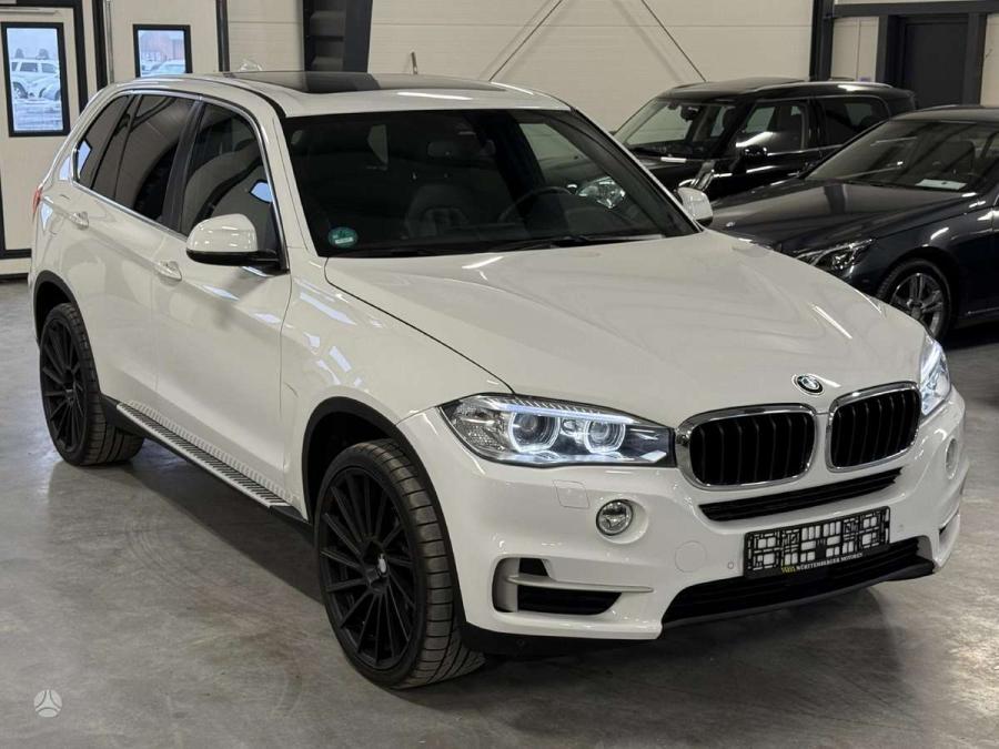 Balts BMW X5 2014 Marijampole, ar dzinēja tilpumu 2.99 L un nobraukumu 254 tūkst. km par 17999 €, foto 9 vietnē AUTOMOTO.COM.LV