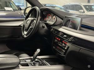 Balts BMW X5 2014 Marijampole, ar dzinēja tilpumu 2.99 L un nobraukumu 254 tūkst. km par 17999 €, foto 20 vietnē AUTOMOTO.COM.LV