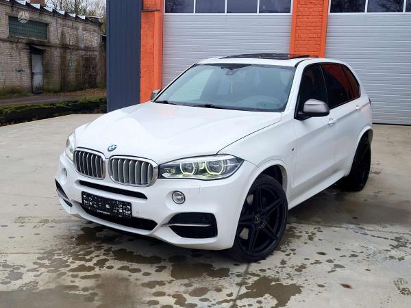 Balts BMW X5 2014 Viļņa, ar dzinēja tilpumu 3.00 L un nobraukumu 233 tūkst. km par 15890 €, foto 10 vietnē AUTOMOTO.COM.LV