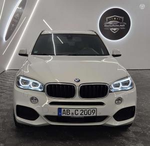 Balts BMW X5 2014 Marijampole, ar dzinēja tilpumu 2.00 L un nobraukumu 243 tūkst. km par 20750 €, foto 32 vietnē AUTOMOTO.COM.LV