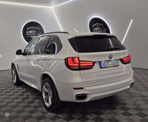 Balts BMW X5 2014 Marijampole, ar dzinēja tilpumu 2.00 L un nobraukumu 243 tūkst. km par 20750 €, foto 34 vietnē AUTOMOTO.COM.LV