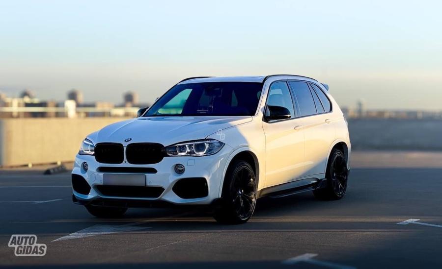 Balts BMW X5 2014 Viļņa, ar dzinēja tilpumu 3.00 L un nobraukumu 280 tūkst. km par 650 €, foto 1 vietnē AUTOMOTO.COM.LV