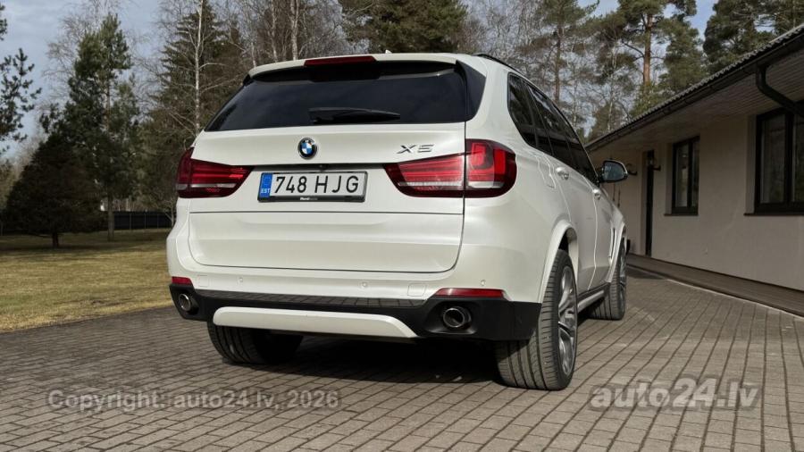 Balts BMW X5 2014 Tallina, ar dzinēja tilpumu 3.00 L un nobraukumu 175 tūkst. km par 24000 €, foto 9 vietnē AUTOMOTO.COM.LV