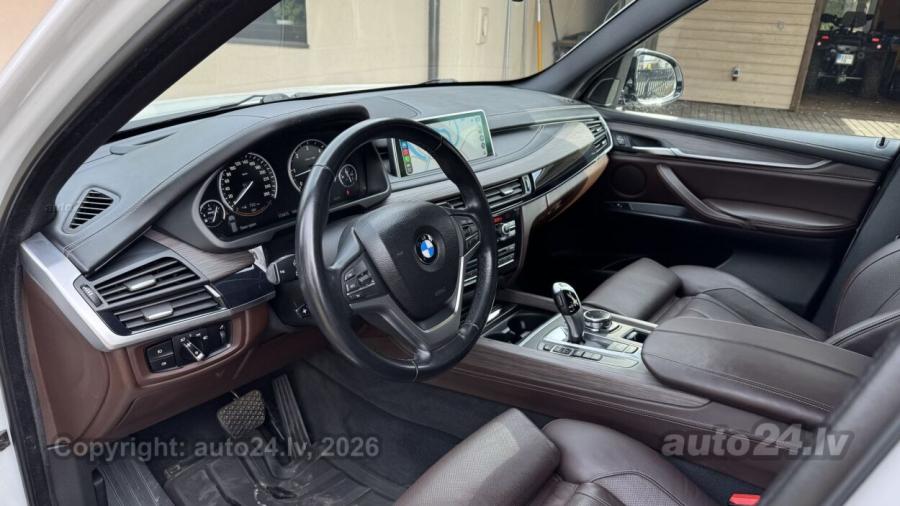 Balts BMW X5 2014 Tallina, ar dzinēja tilpumu 3.00 L un nobraukumu 175 tūkst. km par 24000 €, foto 12 vietnē AUTOMOTO.COM.LV