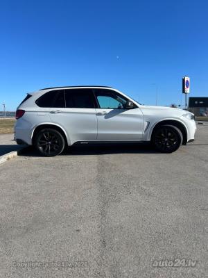 White BMW X5 2014 in Tallinn, with an engine capacity of 3.00 L and mileage of 220 thousand km for 21500 €, photo 6 on AUTOMOTO.COM.LV