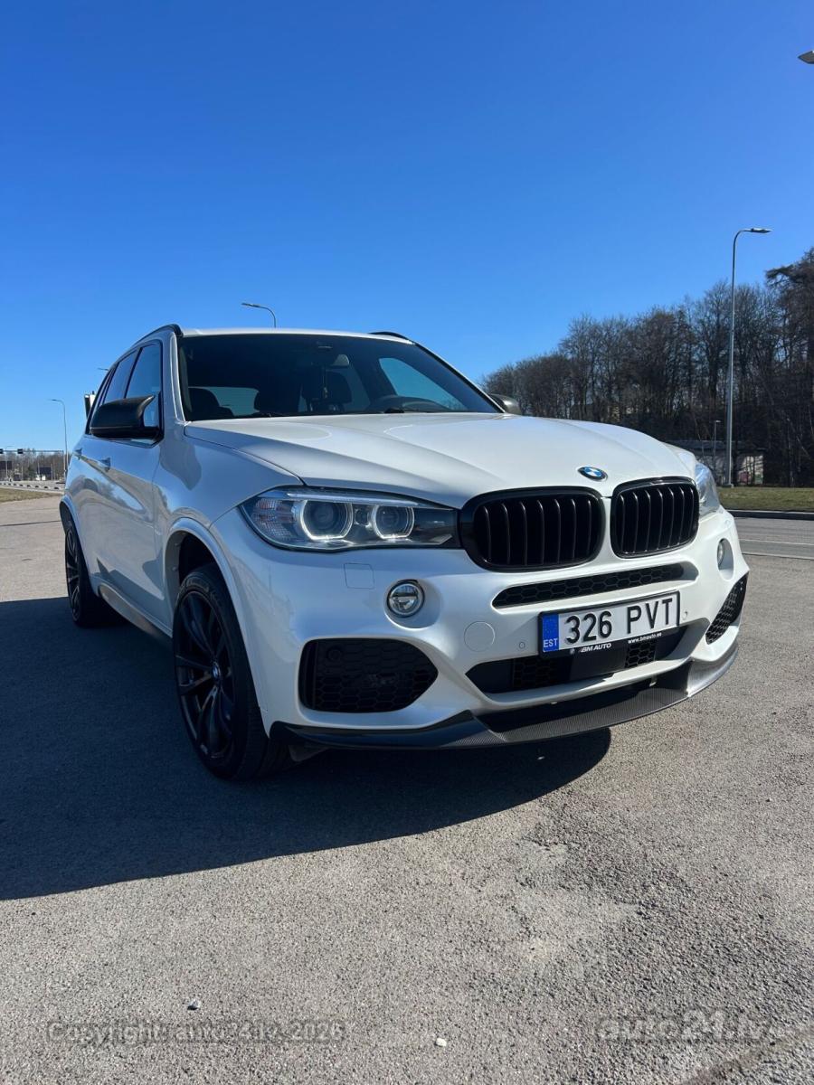 White BMW X5 2014 in Tallinn, with an engine capacity of 3.00 L and mileage of 220 thousand km for 21500 €, photo 18 on AUTOMOTO.COM.LV