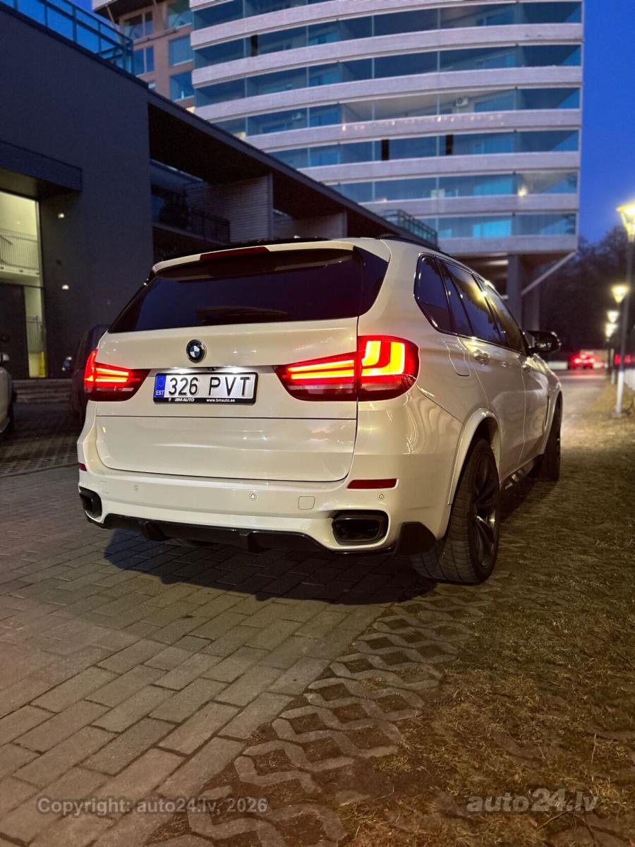 White BMW X5 2014 in Tallinn, with an engine capacity of 3.00 L and mileage of 220 thousand km for 21500 €, photo 20 on AUTOMOTO.COM.LV