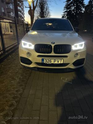 White BMW X5 2014 in Tallinn, with an engine capacity of 3.00 L and mileage of 220 thousand km for 21500 €, photo 21 on AUTOMOTO.COM.LV
