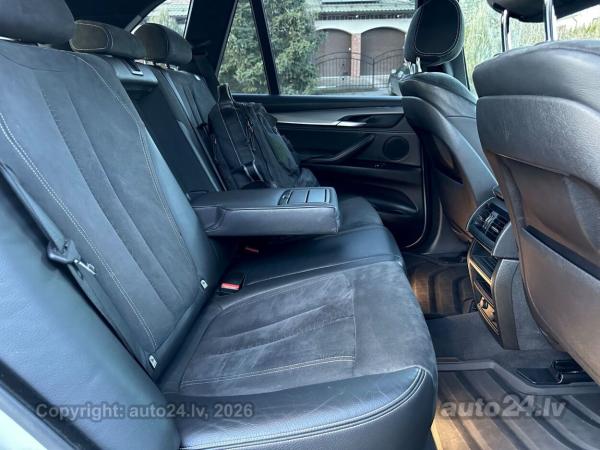 Balts BMW X5 2014 Tartu, ar dzinēja tilpumu 3.00 L un nobraukumu 239 tūkst. km par 22990 €, foto 11 vietnē AUTOMOTO.COM.LV