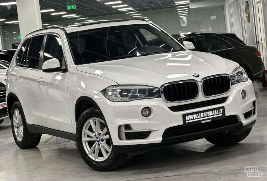 White BMW X5 2014 in Klaipeda, with an engine capacity of 2.00 L and mileage of 159 thousand km for 18750 €, photo 36 on AUTOMOTO.COM.LV