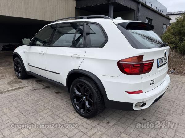 Balts BMW X5 2014 Tartu, ar dzinēja tilpumu 3.00 L un nobraukumu 214 tūkst. km par 13999 €, foto 4 vietnē AUTOMOTO.COM.LV