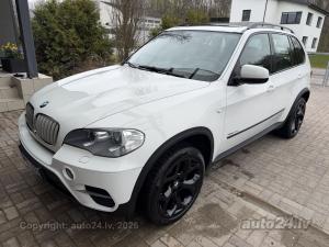 White BMW X5 2014 in Tartu, with an engine capacity of 3.00 L and mileage of 214 thousand km for 13999 €, photo 11 on AUTOMOTO.COM.LV
