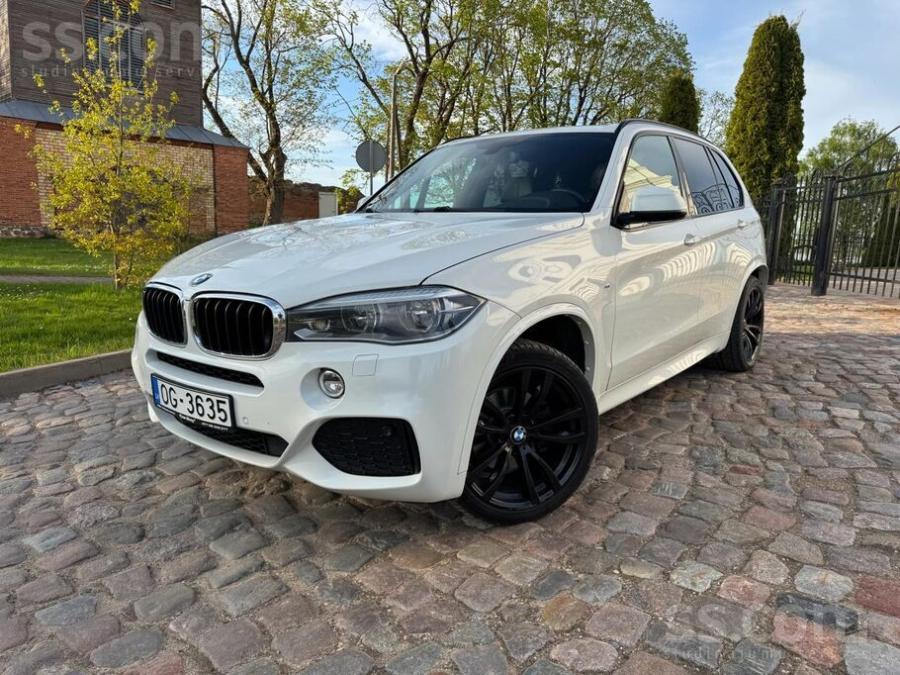 Balts BMW X5 2014 Rīga, ar dzinēja tilpumu 3.00 L un nobraukumu 235 tūkst. km par 17777 €, foto 1 vietnē AUTOMOTO.COM.LV