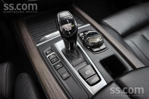 Balts BMW X5 2014 Rīga, ar dzinēja tilpumu 3.00 L un nobraukumu 235 tūkst. km par 17777 €, foto 12 vietnē AUTOMOTO.COM.LV
