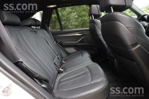 Balts BMW X5 2014 Rīga, ar dzinēja tilpumu 3.00 L un nobraukumu 235 tūkst. km par 17777 €, foto 18 vietnē AUTOMOTO.COM.LV