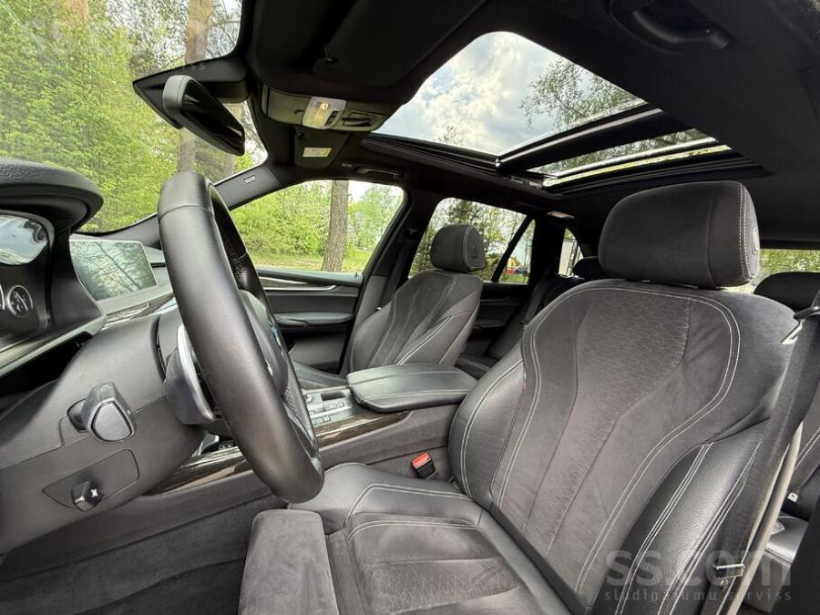 White BMW X5 2014 in Riga, with an engine capacity of 3.00 L and mileage of 203 thousand km for 21500 €, photo 22 on AUTOMOTO.COM.LV