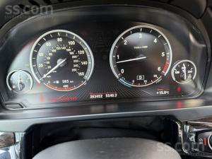 Белый БМВ Х5 2014 в Рига, объемом двигателя 3.00 л и пробегом 263 тыс. км за 14999 €, фото 14 на AUTOMOTO.COM.LV