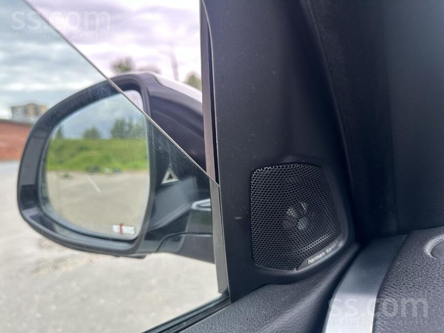 Balts BMW X5 2014 Rīga, ar dzinēja tilpumu 3.00 L un nobraukumu 302 tūkst. km par 21000 €, foto 7 vietnē AUTOMOTO.COM.LV