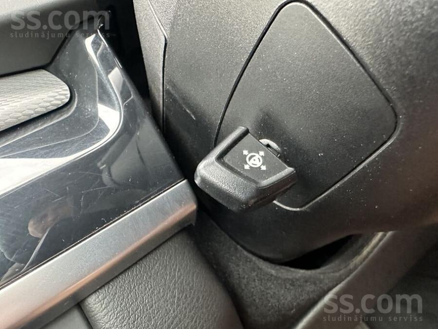 Balts BMW X5 2014 Rīga, ar dzinēja tilpumu 3.00 L un nobraukumu 302 tūkst. km par 21000 €, foto 14 vietnē AUTOMOTO.COM.LV