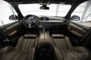 Balts BMW X5 2014 Tukums, ar dzinēja tilpumu 3.00 L un nobraukumu 0 tūkst. km par 19999 €, foto 12 vietnē AUTOMOTO.COM.LV