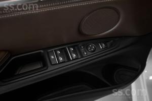 Balts BMW X5 2014 Tukums, ar dzinēja tilpumu 3.00 L un nobraukumu 0 tūkst. km par 19999 €, foto 25 vietnē AUTOMOTO.COM.LV
