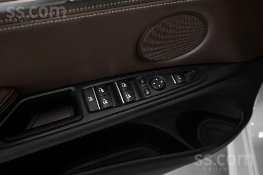 Balts BMW X5 2014 Tukums, ar dzinēja tilpumu 3.00 L un nobraukumu 0 tūkst. km par 19999 €, foto 25 vietnē AUTOMOTO.COM.LV
