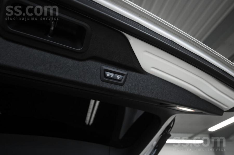 Balts BMW X5 2014 Tukums, ar dzinēja tilpumu 3.00 L un nobraukumu 0 tūkst. km par 19999 €, foto 36 vietnē AUTOMOTO.COM.LV