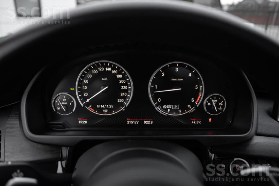 Белый БМВ Х5 2014 в Елгава, объемом двигателя 3.00 л и пробегом 215 тыс. км за 22900 €, фото 23 на AUTOMOTO.COM.LV