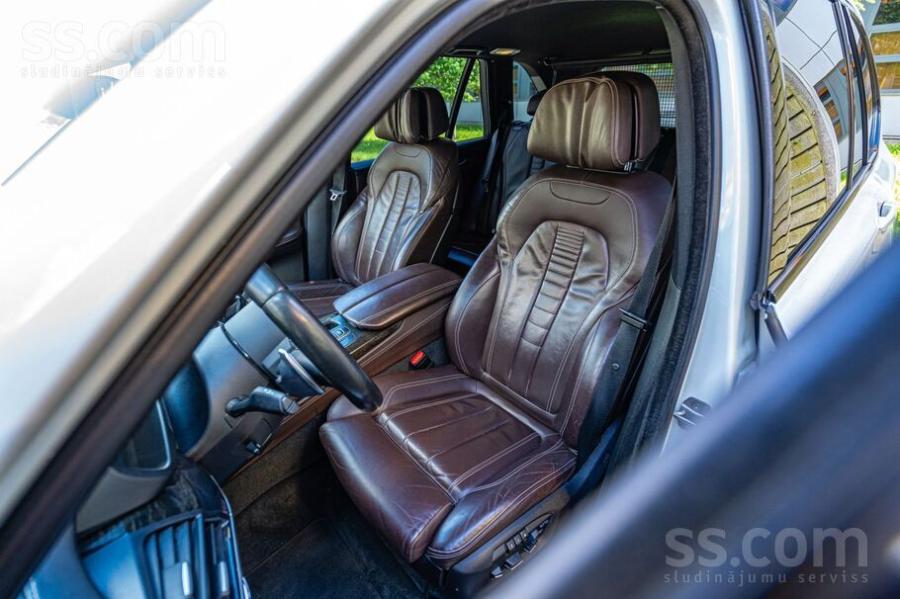 White BMW X5 2014 in Riga, with an engine capacity of 3.00 L and mileage of 255 thousand km for 20500 €, photo 14 on AUTOMOTO.COM.LV