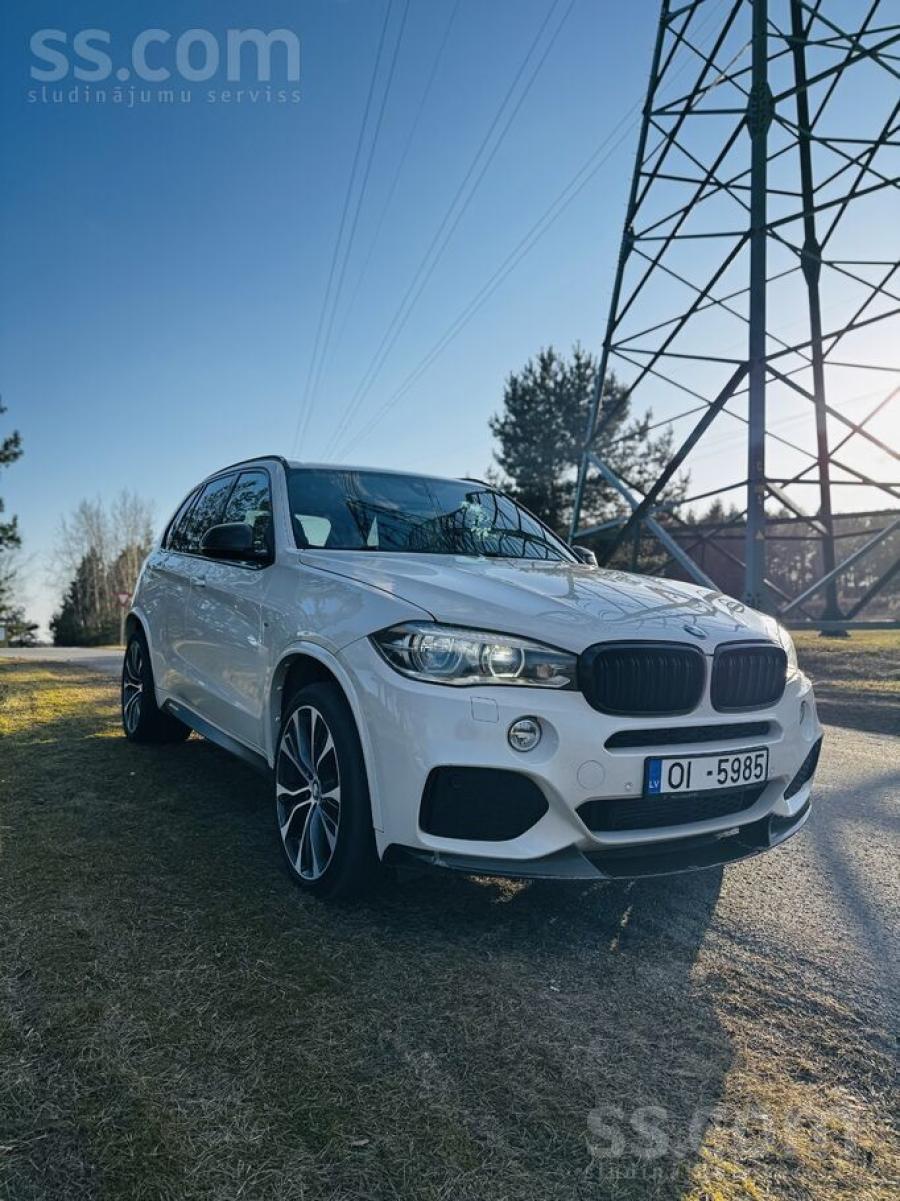 Balts BMW X5 2014 Rīga, ar dzinēja tilpumu 3.00 L un nobraukumu 216 tūkst. km par 20100 €, foto 3 vietnē AUTOMOTO.COM.LV