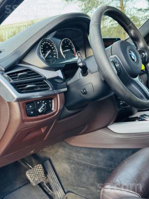 Balts BMW X5 2014 Rīga, ar dzinēja tilpumu 3.00 L un nobraukumu 216 tūkst. km par 20100 €, foto 22 vietnē AUTOMOTO.COM.LV