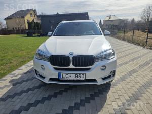 Белый БМВ Х5 2014 в Лиепая, объемом двигателя 3.00 л и пробегом 245 тыс. км за 15900 €, фото 3 на AUTOMOTO.COM.LV