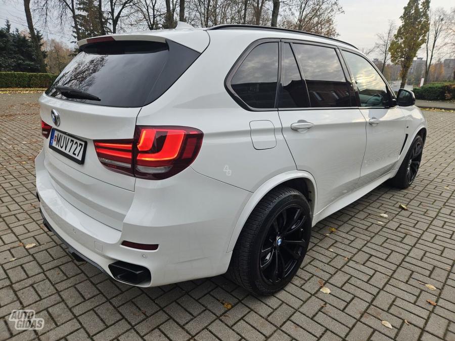 Balts BMW X5 2014 Marijampole, ar dzinēja tilpumu 3.00 L un nobraukumu 142 tūkst. km par 16500 €, foto 6 vietnē AUTOMOTO.COM.LV