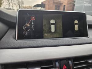 Balts BMW X5 2014 Marijampole, ar dzinēja tilpumu 3.00 L un nobraukumu 142 tūkst. km par 16500 €, foto 18 vietnē AUTOMOTO.COM.LV