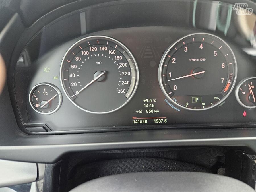 Balts BMW X5 2014 Marijampole, ar dzinēja tilpumu 3.00 L un nobraukumu 142 tūkst. km par 16500 €, foto 19 vietnē AUTOMOTO.COM.LV