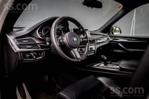 White BMW X5 2014 in Riga, with an engine capacity of 3.00 L and mileage of 301 thousand km for 19990 €, photo 10 on AUTOMOTO.COM.LV