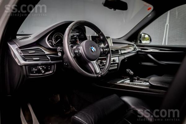Balts BMW X5 2014 Rīga, ar dzinēja tilpumu 3.00 L un nobraukumu 301 tūkst. km par 17990 €, foto 9 vietnē AUTOMOTO.COM.LV