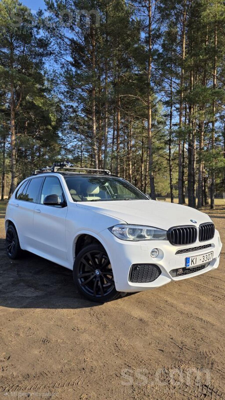 White BMW X5 2014 in Riga, with an engine capacity of 3.00 L and mileage of 255 thousand km for 16000 €, photo 1 on AUTOMOTO.COM.LV