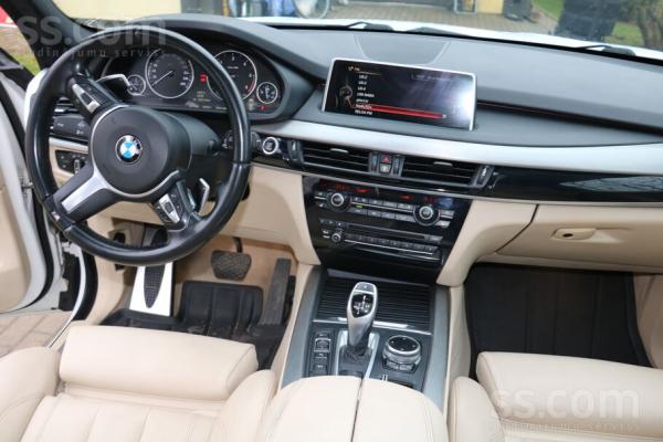 Balts BMW X5 2014 Rīga, ar dzinēja tilpumu 3.00 L un nobraukumu 255 tūkst. km par 16000 €, foto 5 vietnē AUTOMOTO.COM.LV