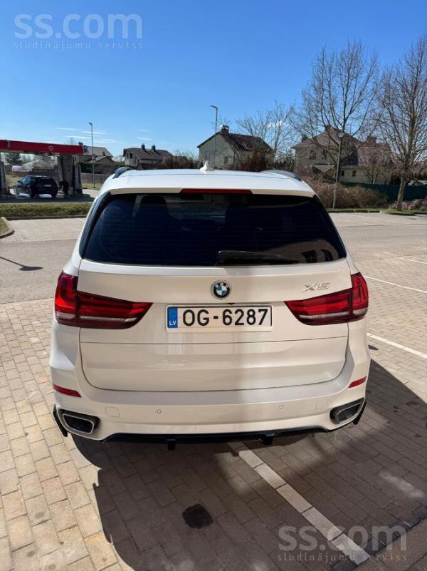 Balts BMW X5 2014 Jelgava, ar dzinēja tilpumu 3.00 L un nobraukumu 235 tūkst. km par 18550 €, foto 3 vietnē AUTOMOTO.COM.LV