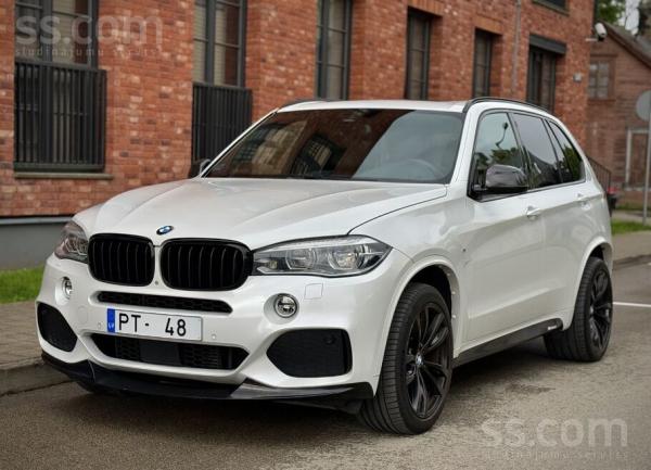 Balts BMW X5 2014 Rīga, ar dzinēja tilpumu 3.00 L un nobraukumu 202 tūkst. km par 28900 €, foto 2 vietnē AUTOMOTO.COM.LV
