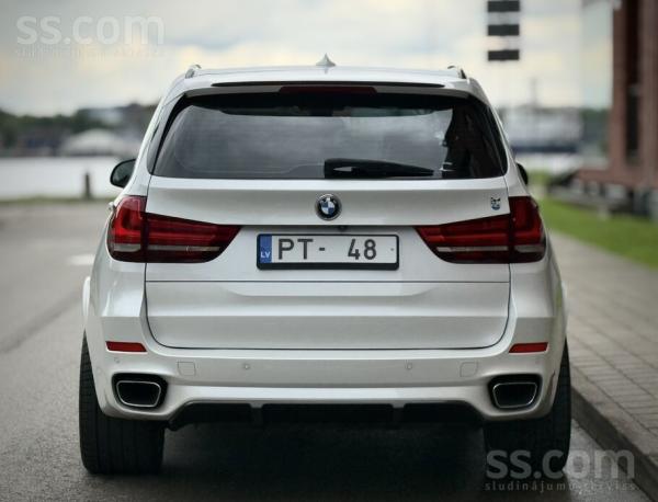 Balts BMW X5 2014 Rīga, ar dzinēja tilpumu 3.00 L un nobraukumu 202 tūkst. km par 28900 €, foto 5 vietnē AUTOMOTO.COM.LV