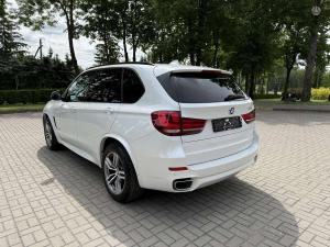 White BMW X5 2014 in Marijampole, with an engine capacity of 2.99 L and mileage of 186 thousand km for 19800 €, photo 4 on AUTOMOTO.COM.LV