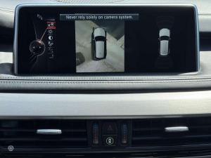 White BMW X5 2014 in Vilnius, with an engine capacity of 3.00 L and mileage of 260 thousand km for 17350 €, photo 14 on AUTOMOTO.COM.LV