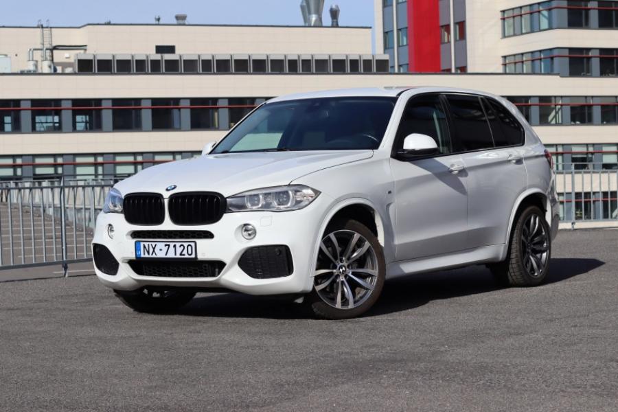Balts BMW X5 2014 Rīga, ar dzinēja tilpumu 3.00 L un nobraukumu 263 tūkst. km par 20580 €, foto 7 vietnē AUTOMOTO.COM.LV